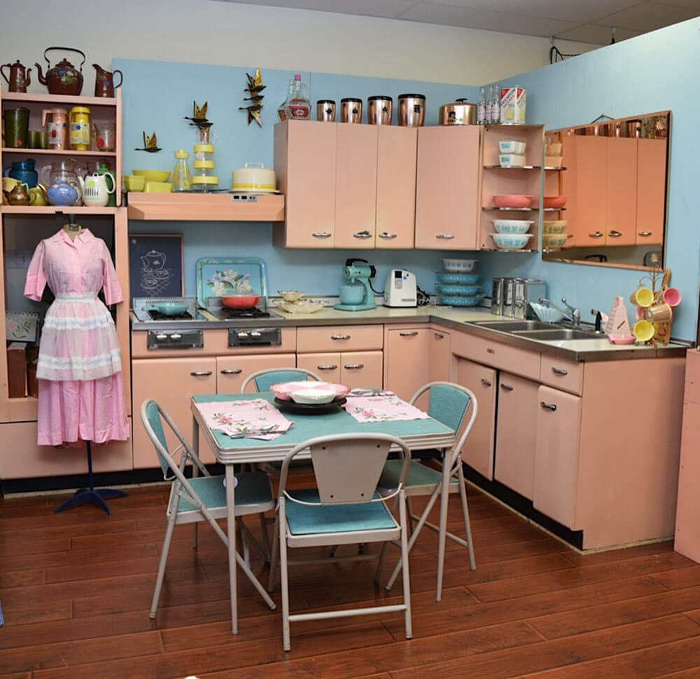 Amy Saves A 1957 Harrison Pink Steel Kitchen Now On Display In Her