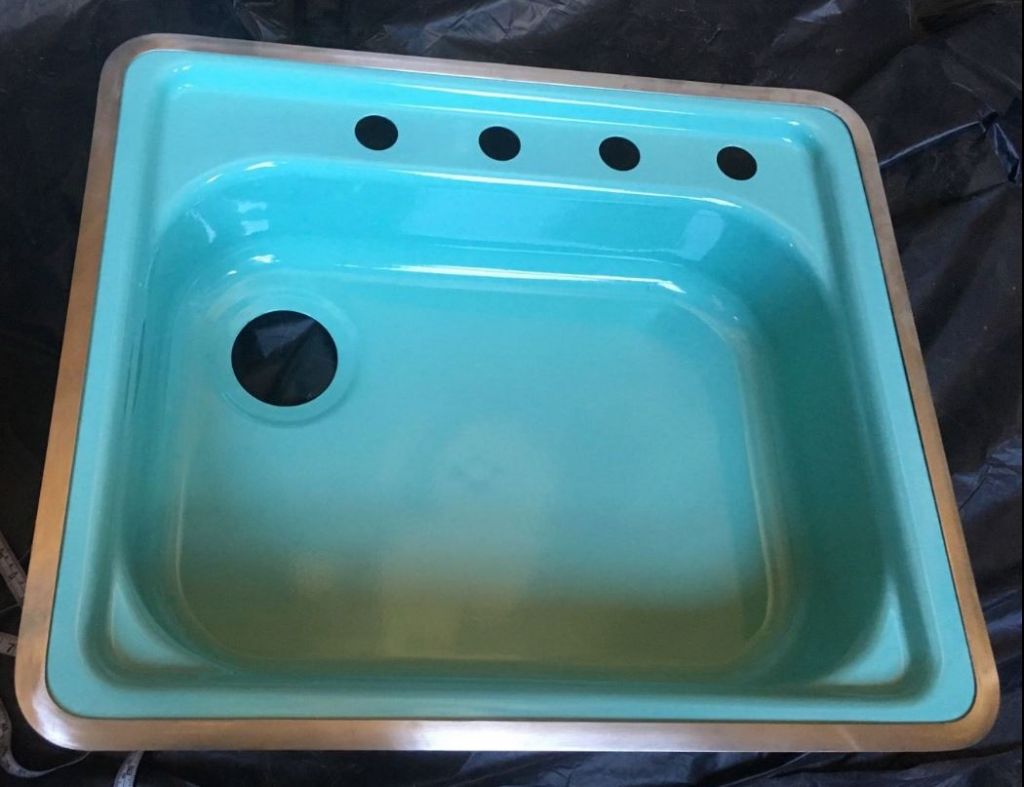 New Old Stock pink, jadeite and turquoise kitchen sinks (and more ...