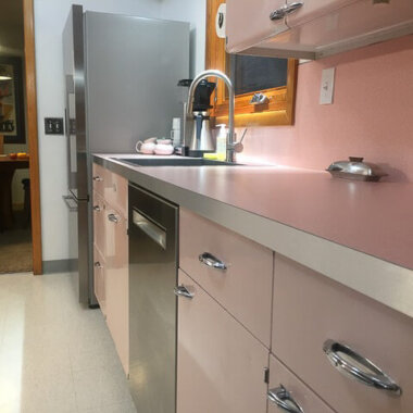 Reproduction 1960s and 1970s countertop laminates from Wilsonart ...