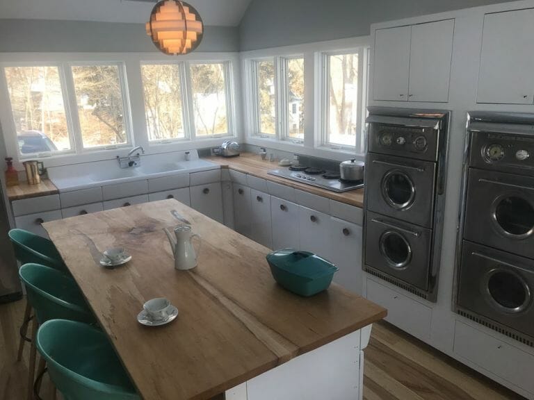 Jennifer's epic journey to add Raymond Loewy-designed kitchen cabinets ...